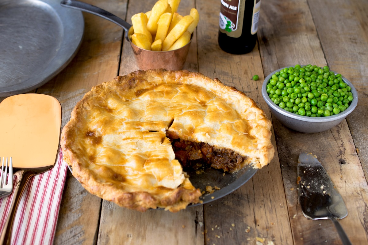 British steak and ale pie