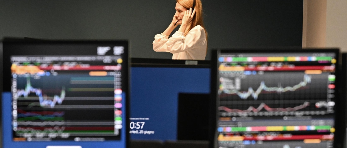 Borsa: Milano a nuovi massimi con Avio e Nexi, scivola Eni