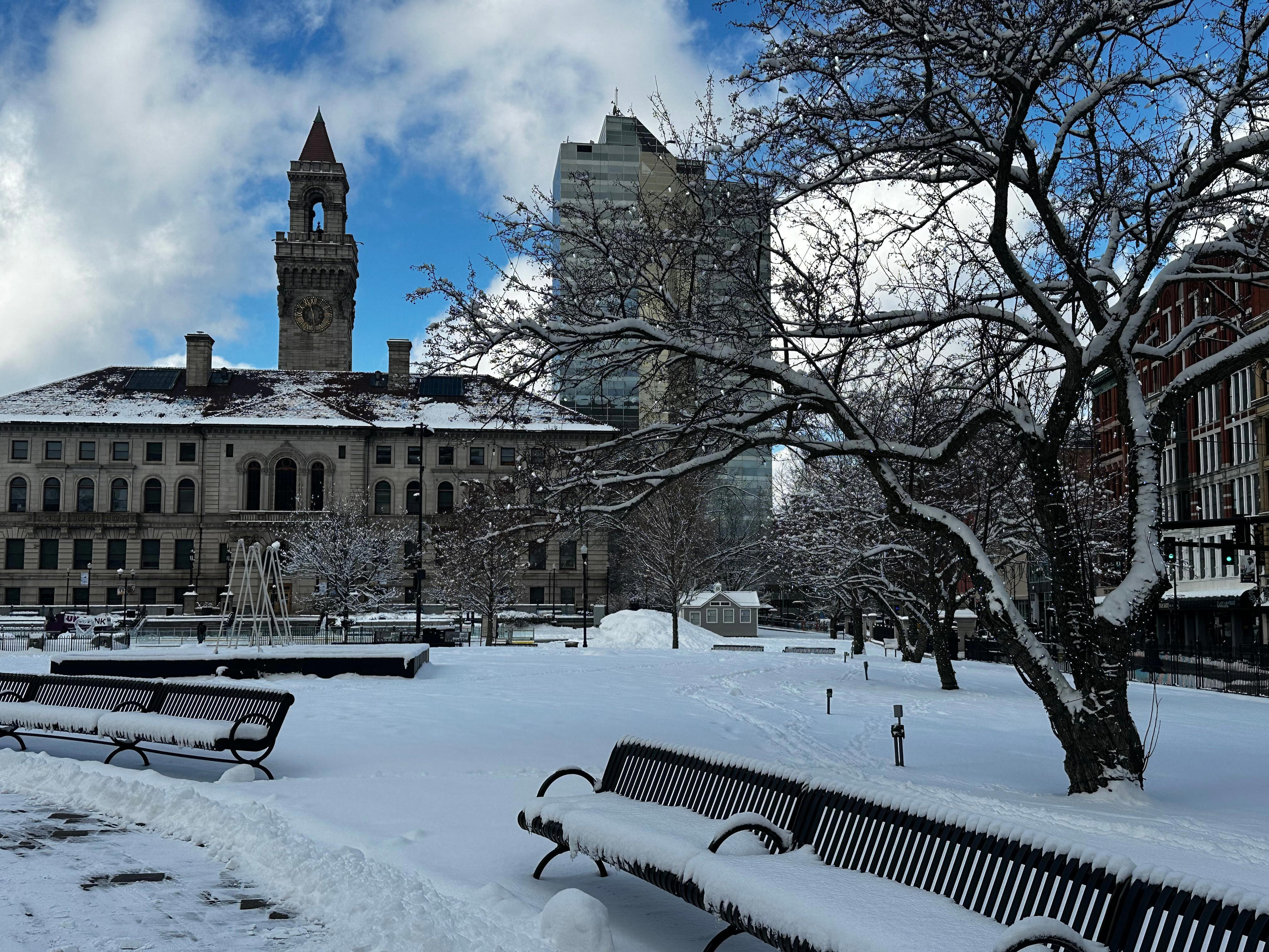 Worcester declares parking ban, schools on 2-hour delay; more snow on way