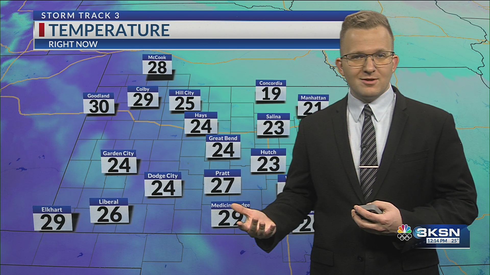 Storm Track 3 forecast: Snow stays west this morning, turning milder ...