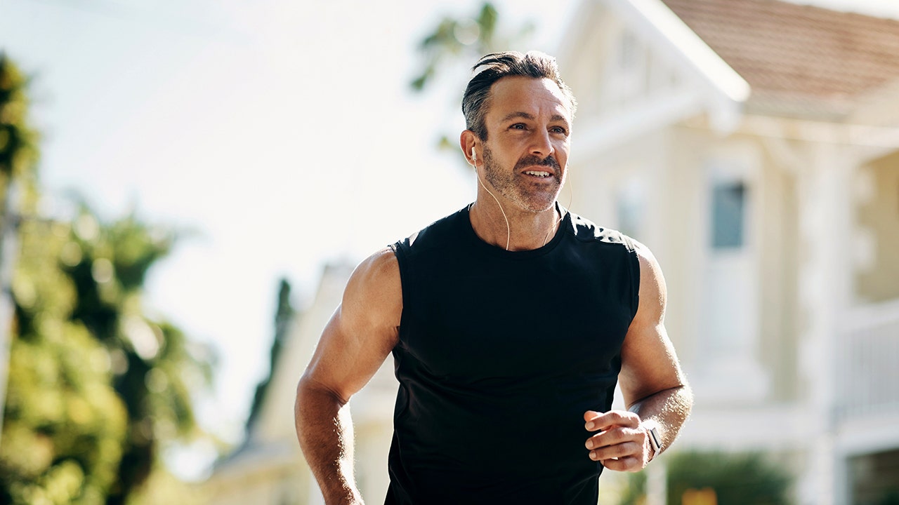 Men's underwear and fertility risks go viral as doctors push back on claims