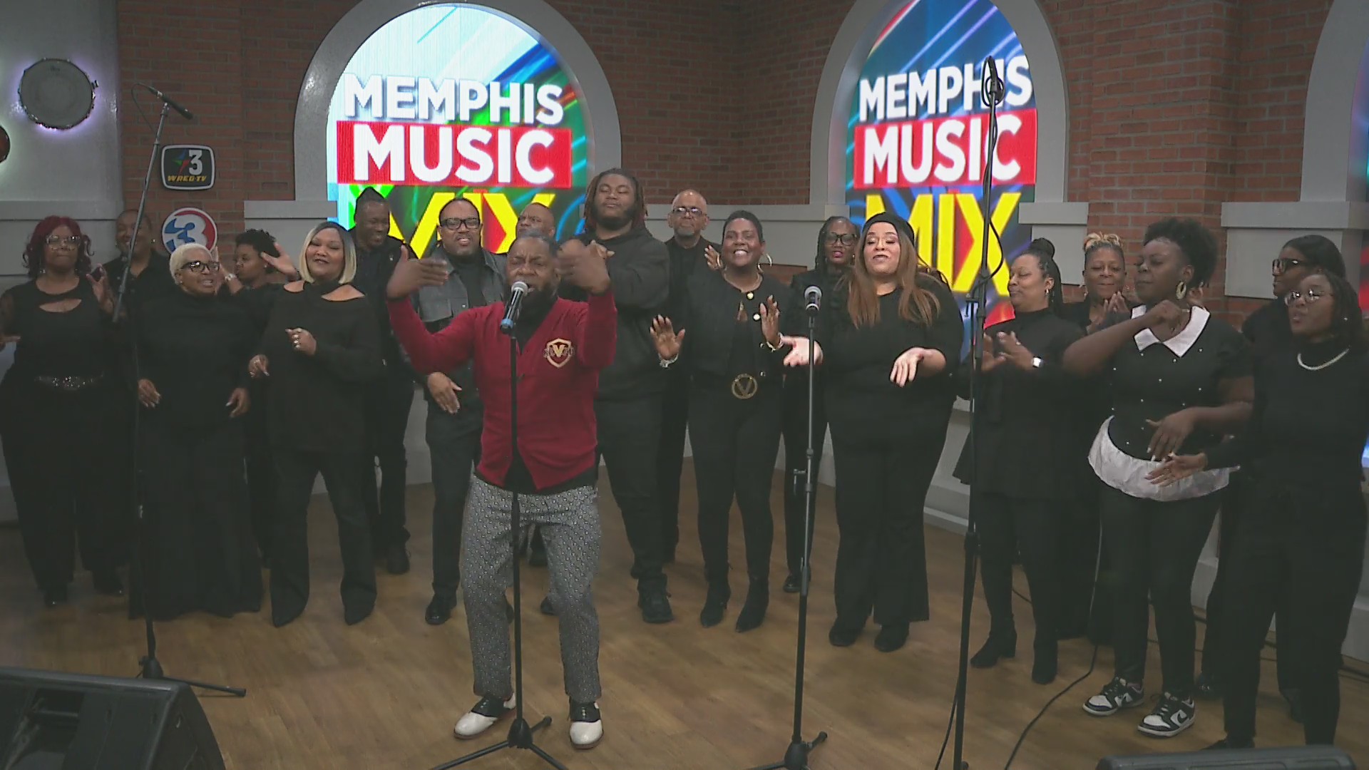 Memphis music mix: Kevin Davidson and the Voices