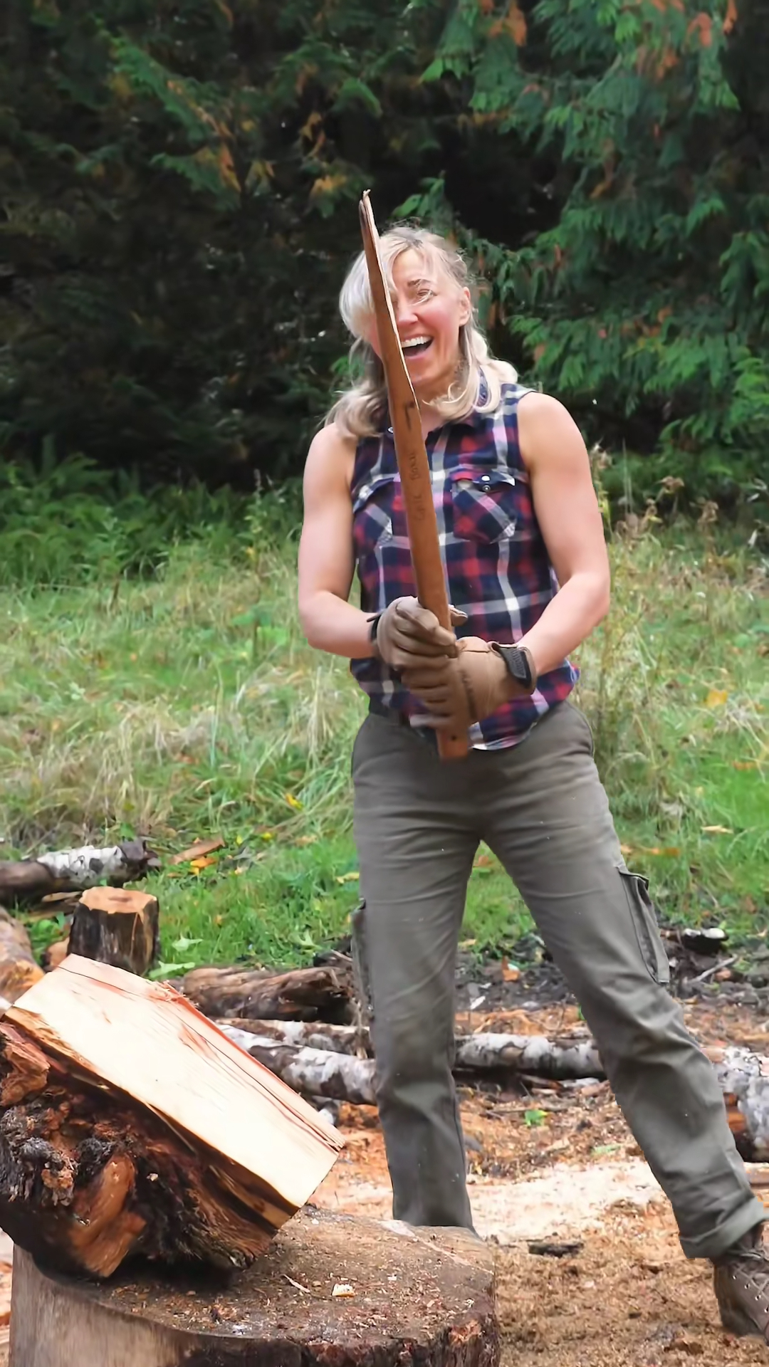 When an axe handle fails: Rural wood chopping and re-handling
