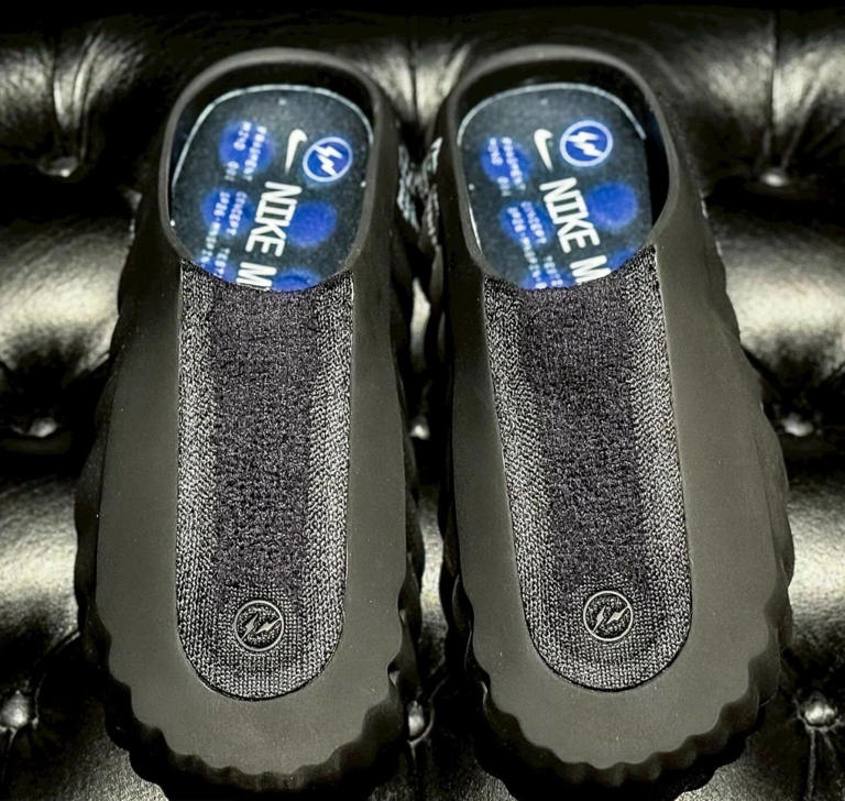 Detailed look at the Fragment x Nike Mind 001