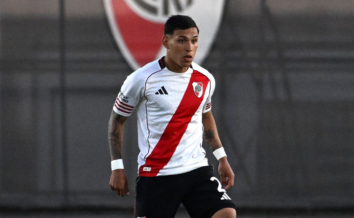Ulises Giménez se suma a la lista de convocados de River vs. Vélez en ...