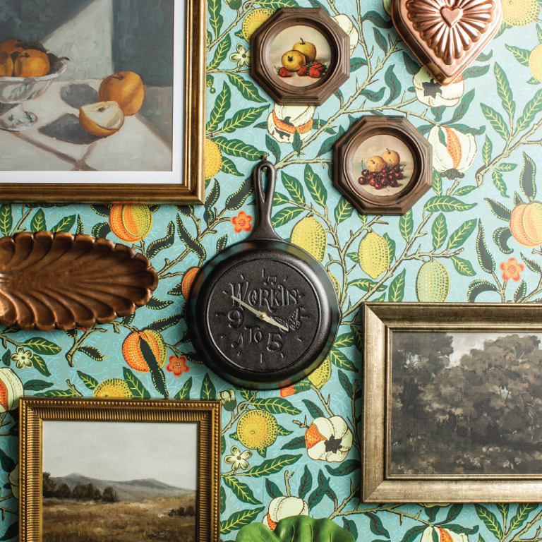 Dolly Parton's kitchen made me see this 'boring' color trio in a new ...
