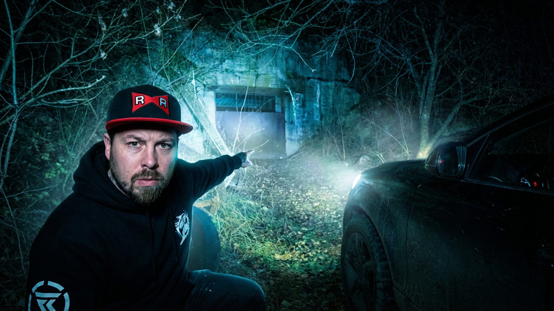 Exploring an abandoned mansion with a twist