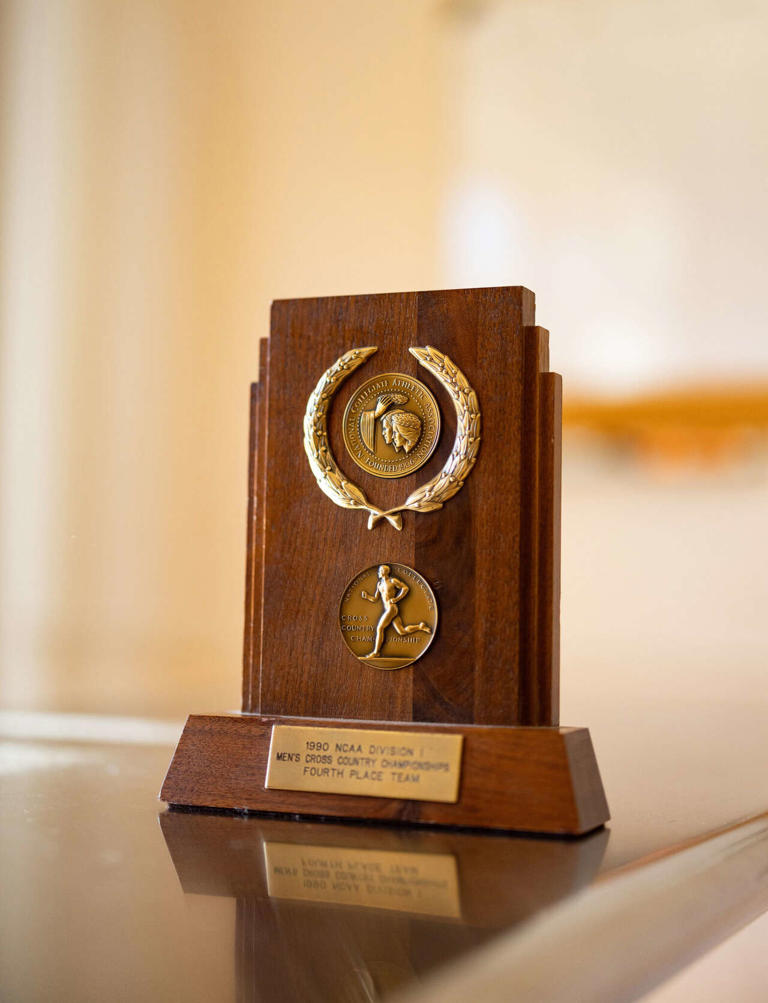 Alex Mendoza’s standard of greatness still defines Laredo cross country