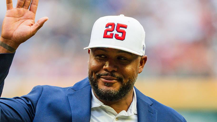 Braves' Andruw Jones has never been closer to Cooperstown, but hurdles ...