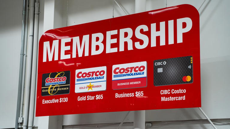 6 reasons to buy your iPhone from Costco (instead of the Apple Store)