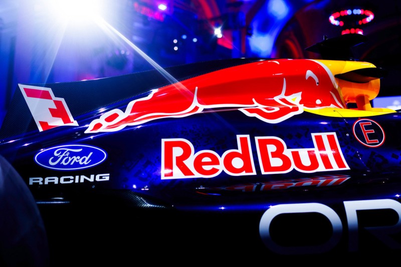 In Erinnerung an Dietrich Mateschitz: DM01 ist erster Red-Bull-Motor ...