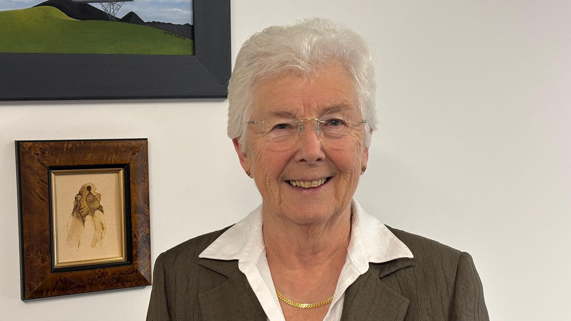 Pay cut for council staff to be reversed