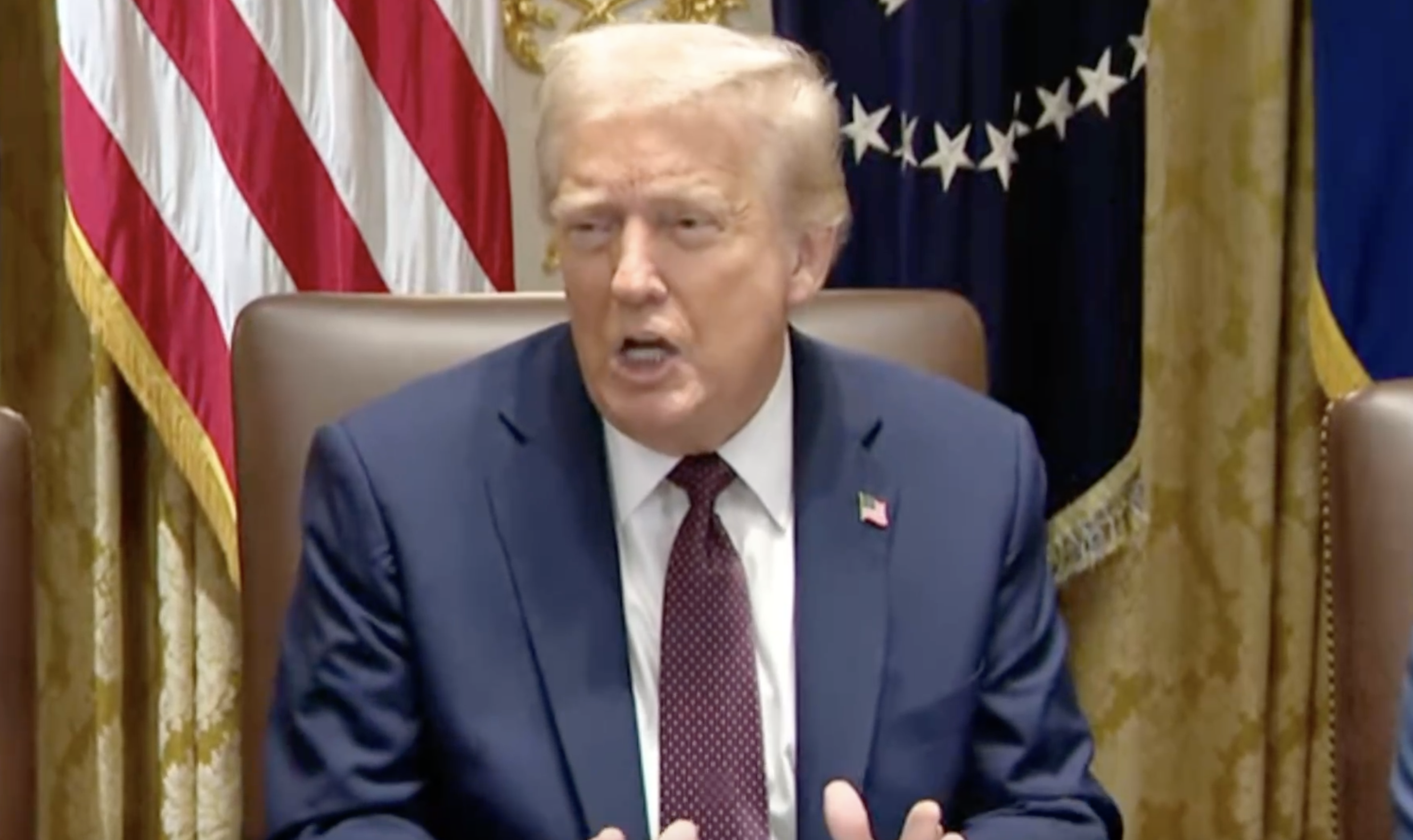 'A lot of people didn't understand it': Trump insults the intelligence ...