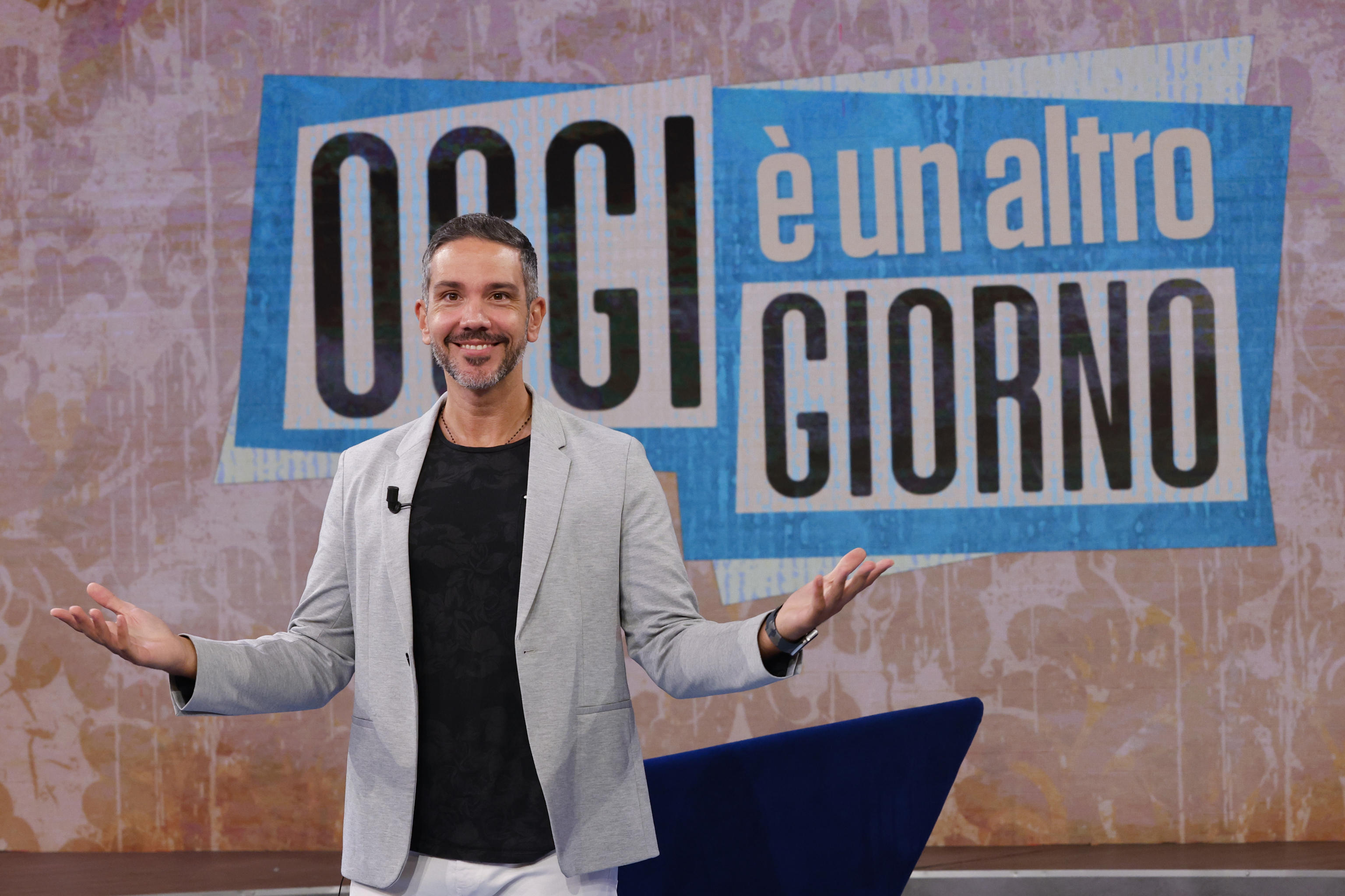 Antonio Mezzancella debutta con "Mamma, ho perso Sanremo!"