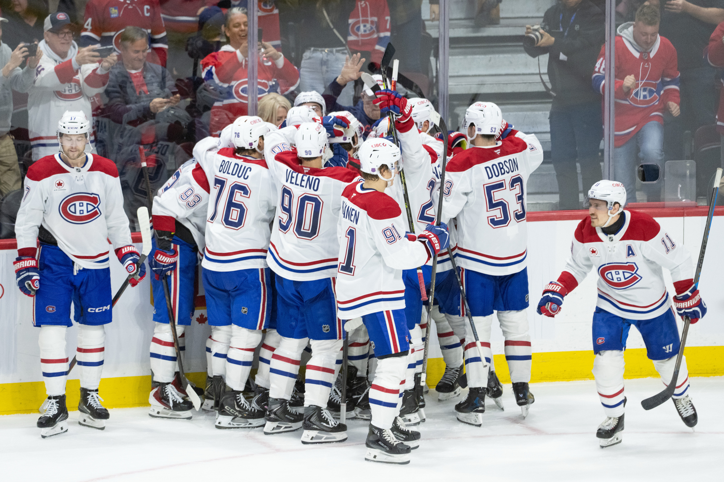 Canadiens confronting challenges as youngest team in the NHL