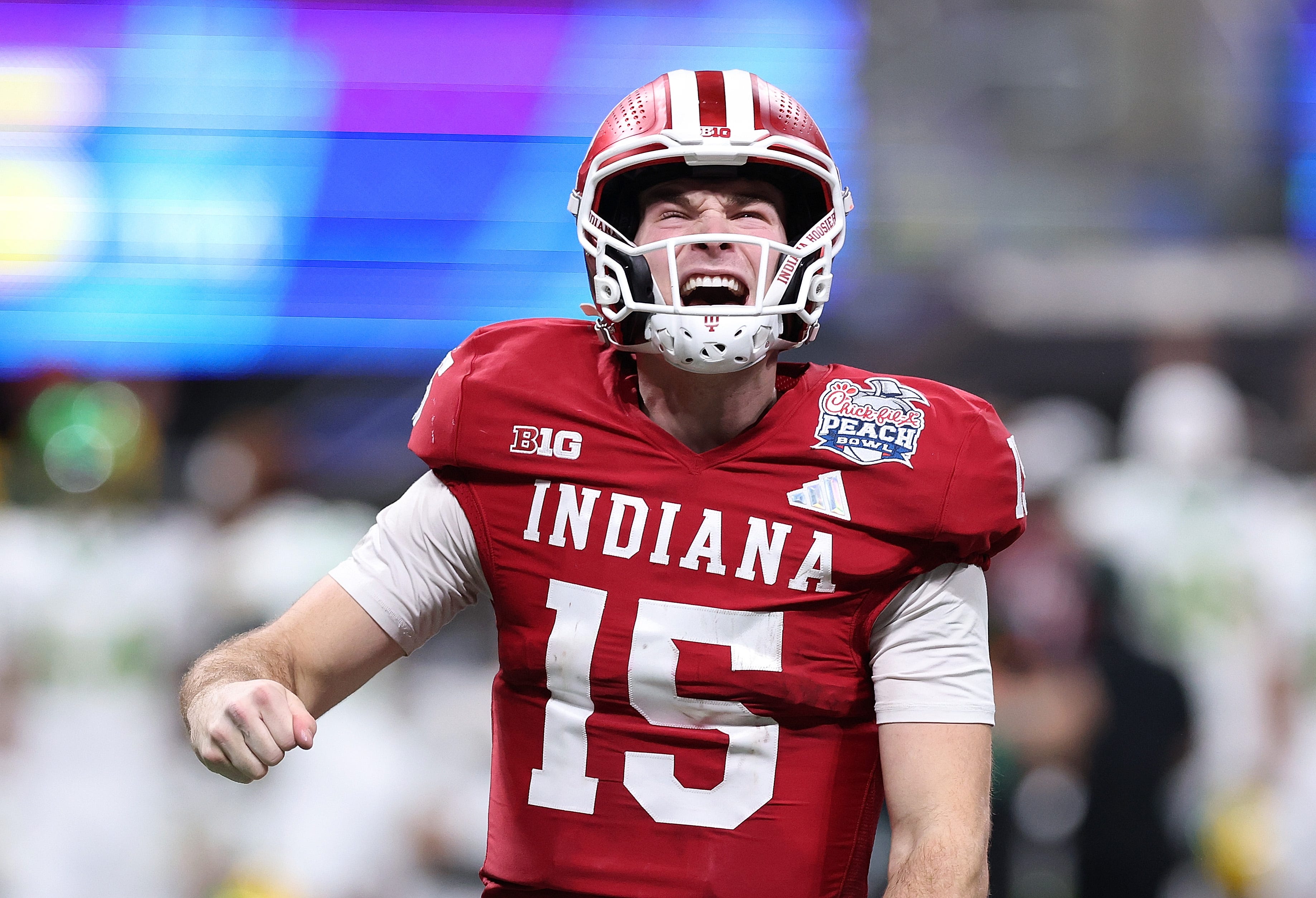 Indiana football QB Fernando Mendoza to sign autographs at Bloomington ...