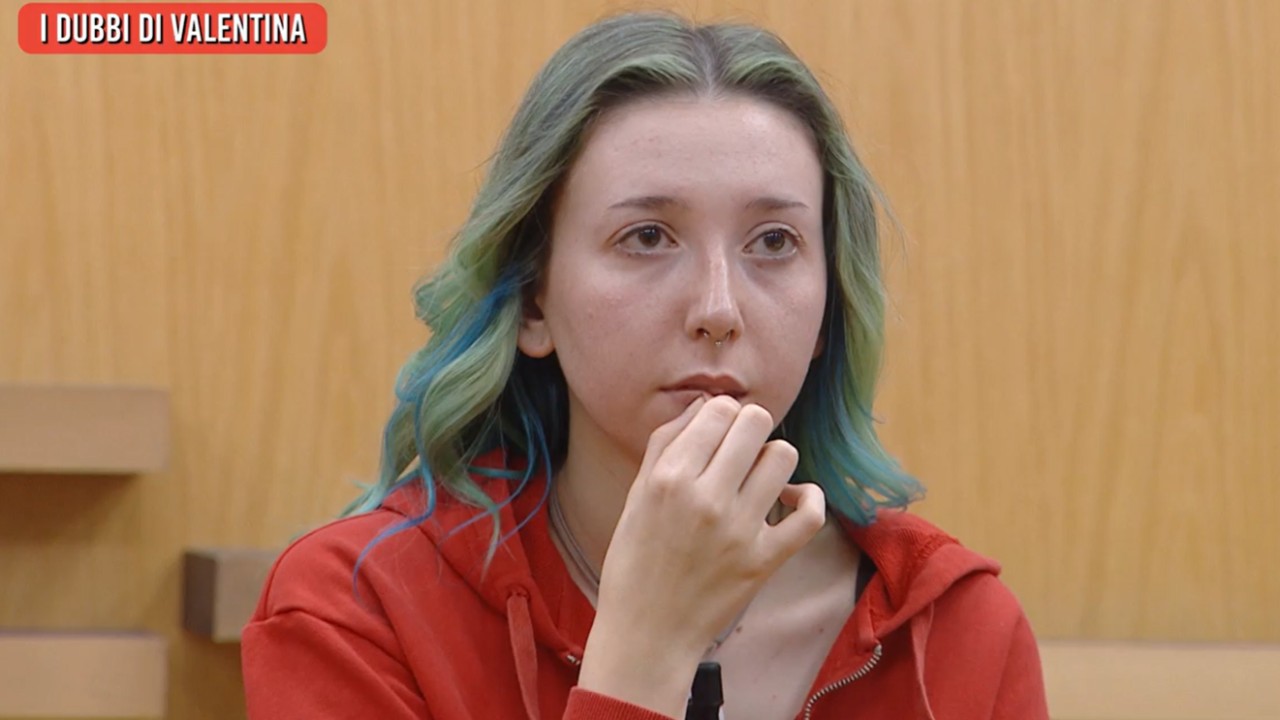 Amici 25: Valentina crolla, arriva la proposta inaspettata di Maria De ...