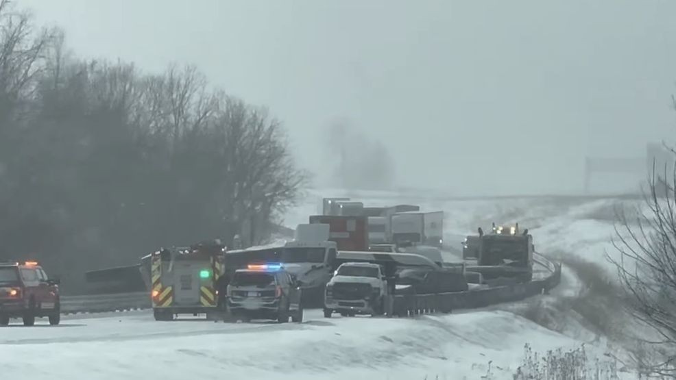 Chunk of US-131 closed after multiple vehicle pile up amid whiteout ...