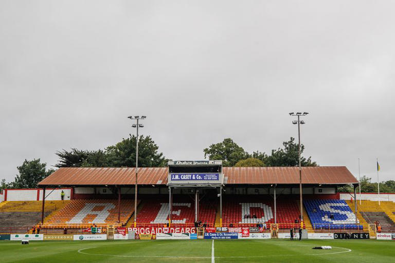 Shelbourne’s big spending continues with signing of Portuguese striker