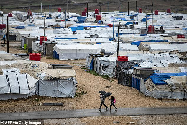 ISIS bride Shamima Begum 'could be free from Syrian detention camp in days'