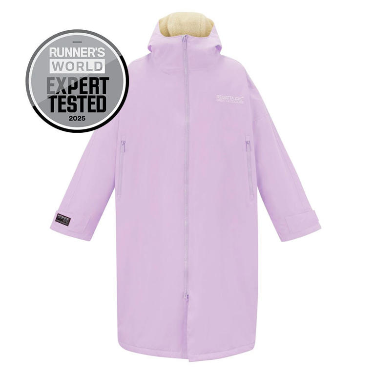 The best changing robes for finish-line warmth and post-swim cosiness