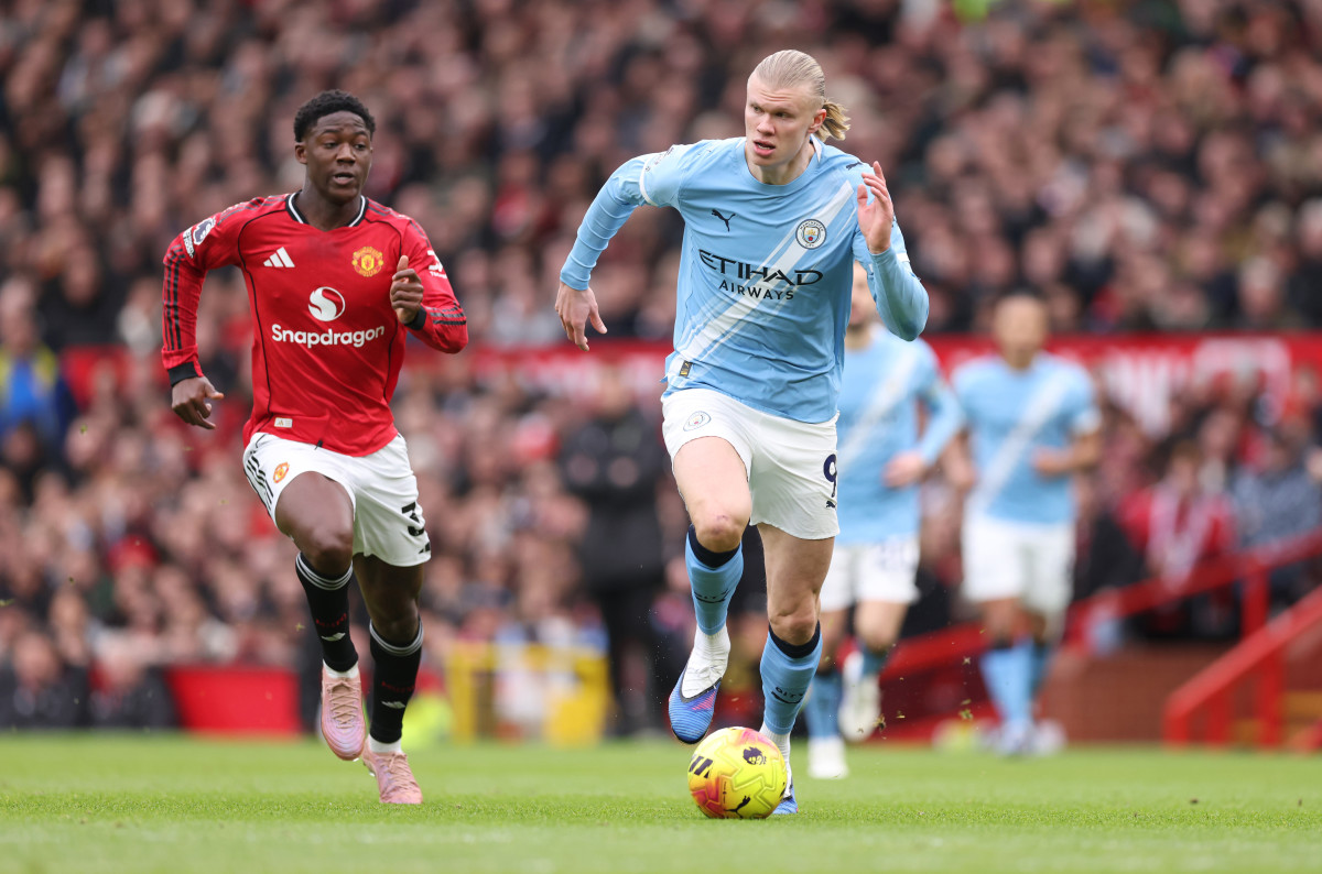 Michael Carrick’s clean slate shows Kobbie Mainoo’s importance to Man ...