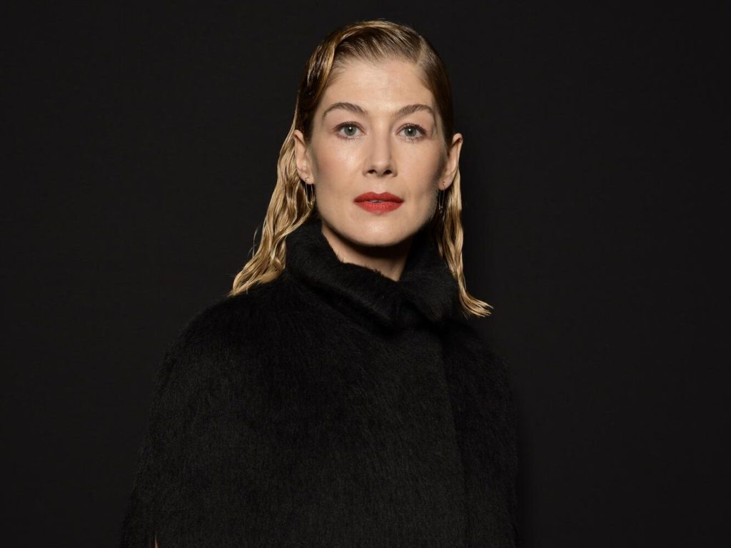Rosamund Pike's ultra-rare appearance with son Atom shows the physical ...