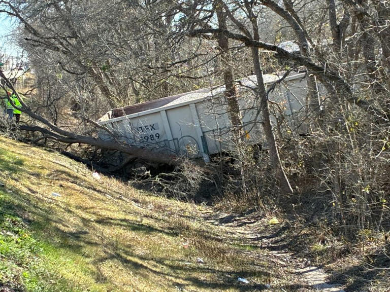 Old Highway 20 closed Monday after train derailment in Manor