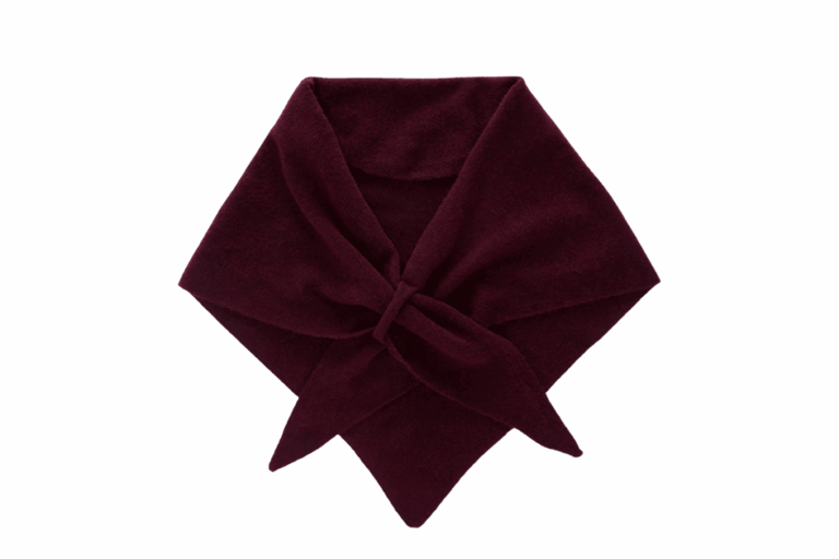 Fashion fans are ditching chunky scarves for this chic alternative ...