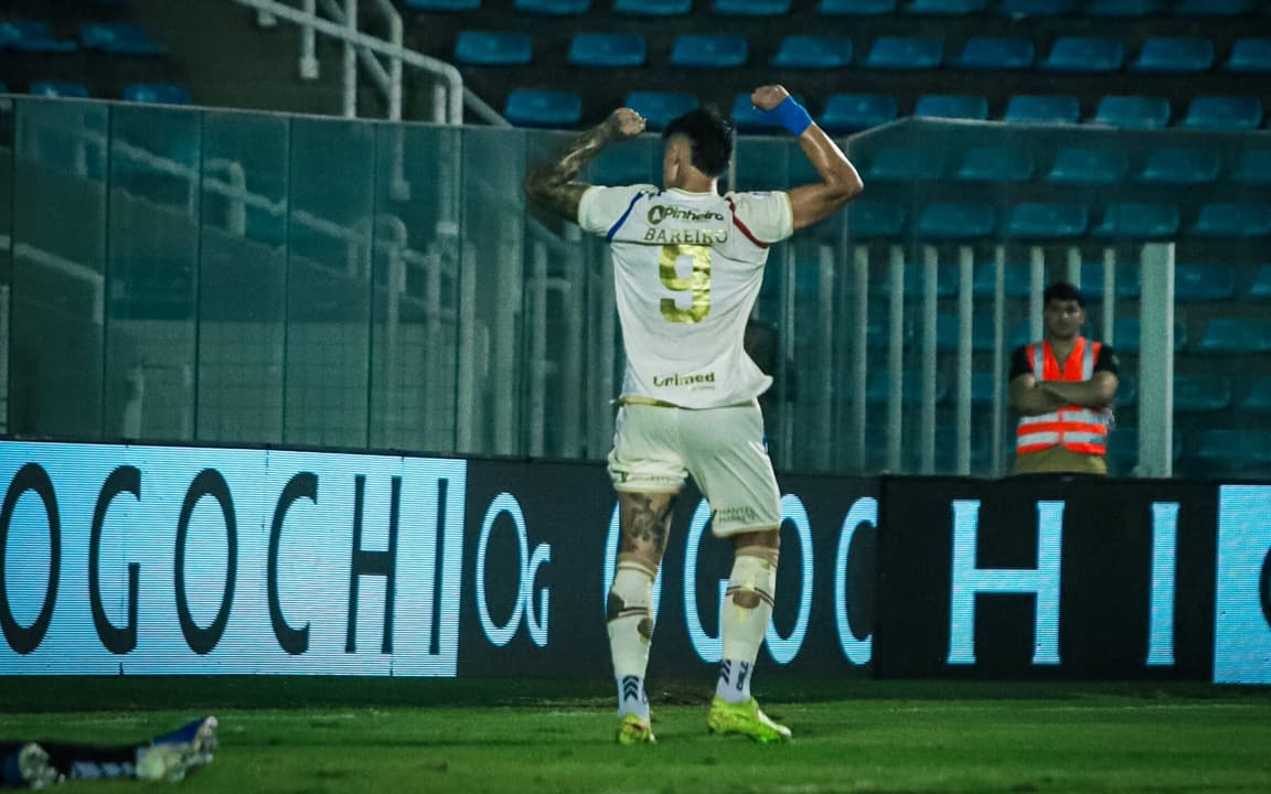 Ceará e Fortaleza avançam e garantem primeiro clássico de 2026