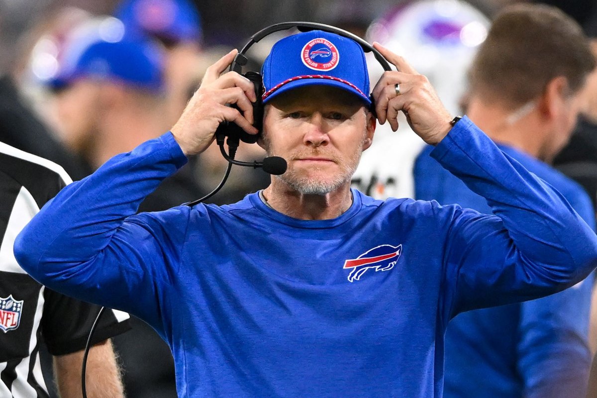 Bills cite 'new structure' in firing coach McDermott, Beane promotion