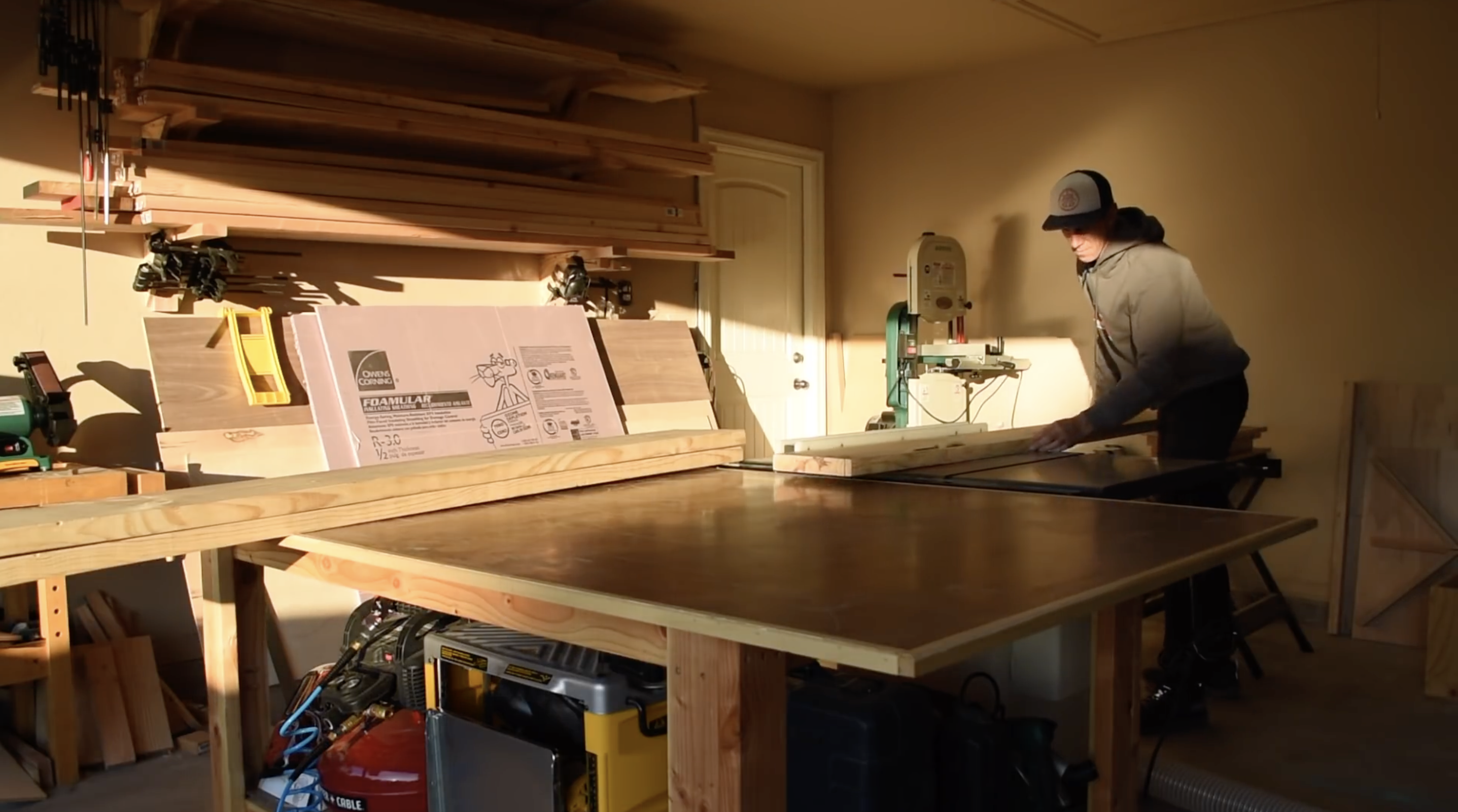 Easy steps to a modern platform bed