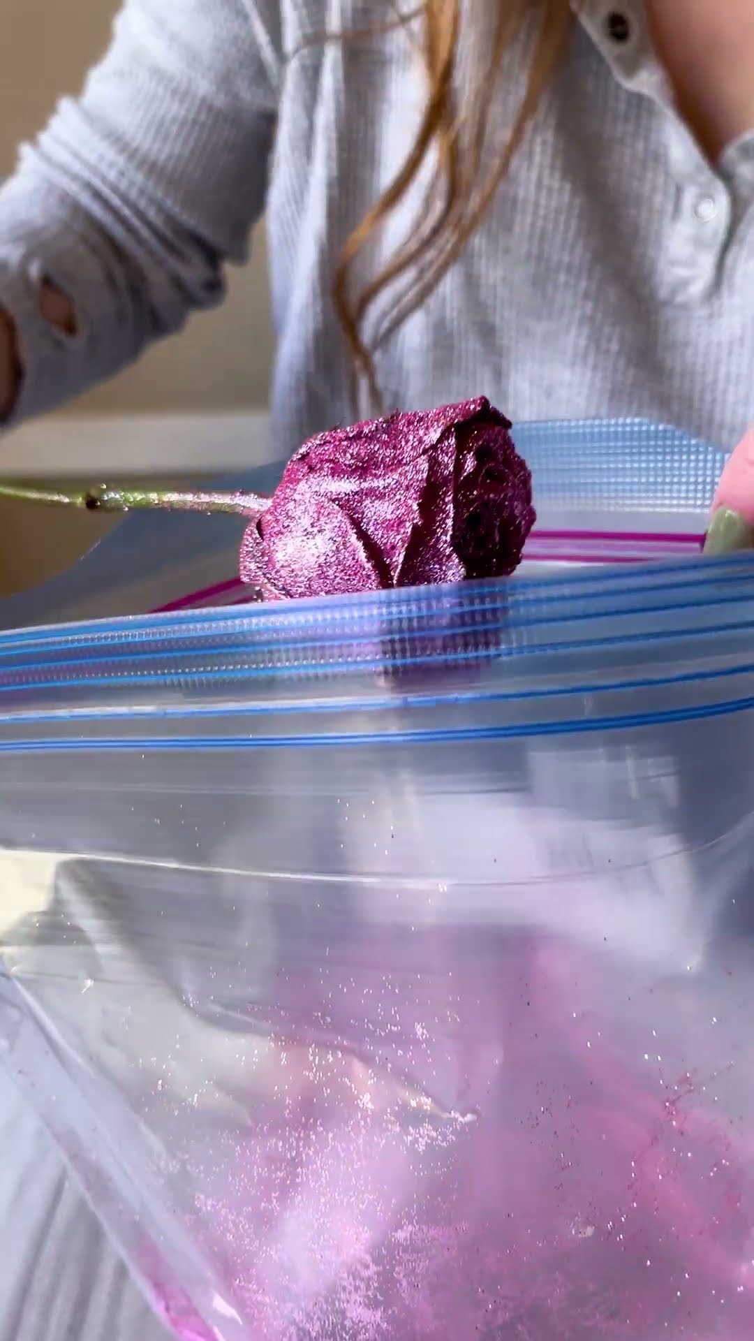 How to make glitter roses!🌹 #crafts #flowers