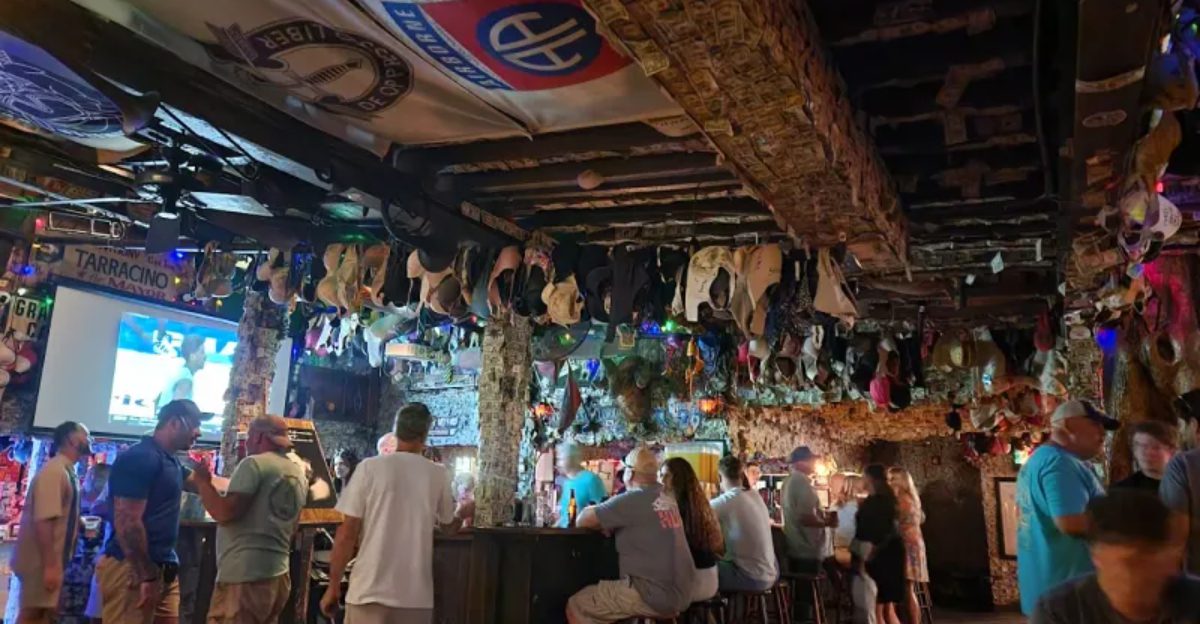 This Florida pub has been open for over 80 years and it's still the ...