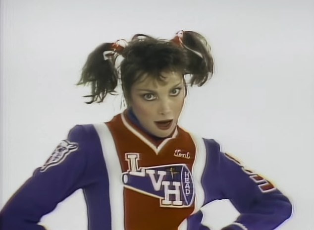 'Mickey' hitmaker Toni Basil looks incredible at 82 - see her now