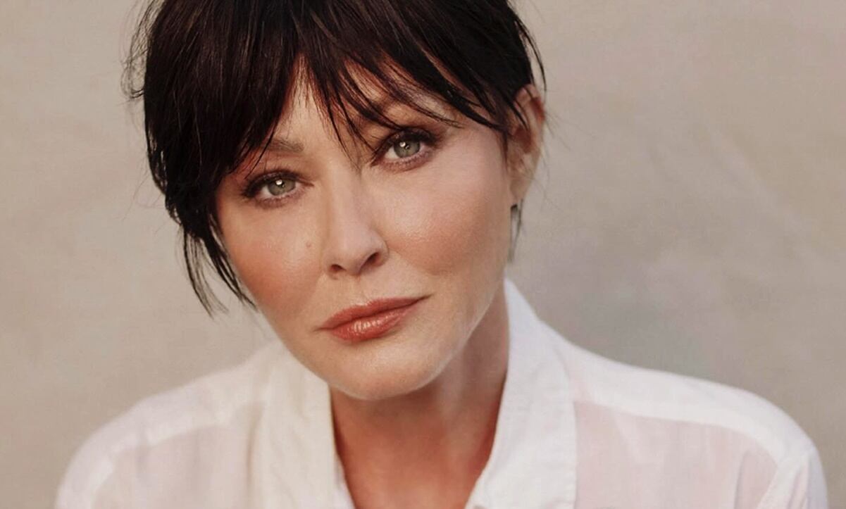 A dos años de su muerte, ex de Shannen Doherty impugna su acuerdo de ...