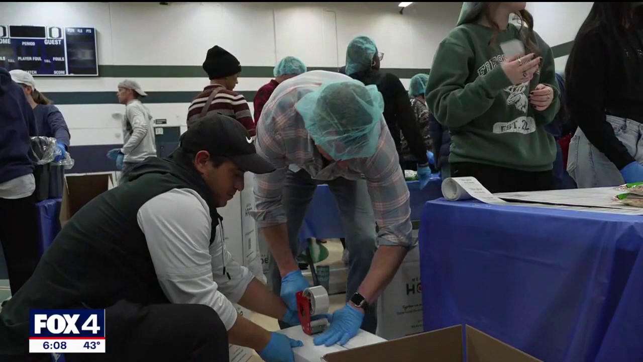 DFW residents honor MLK by serving the community