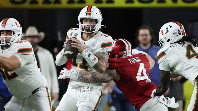 Carson Beck's brutal start to CFP title game is what Miami fans don't ...