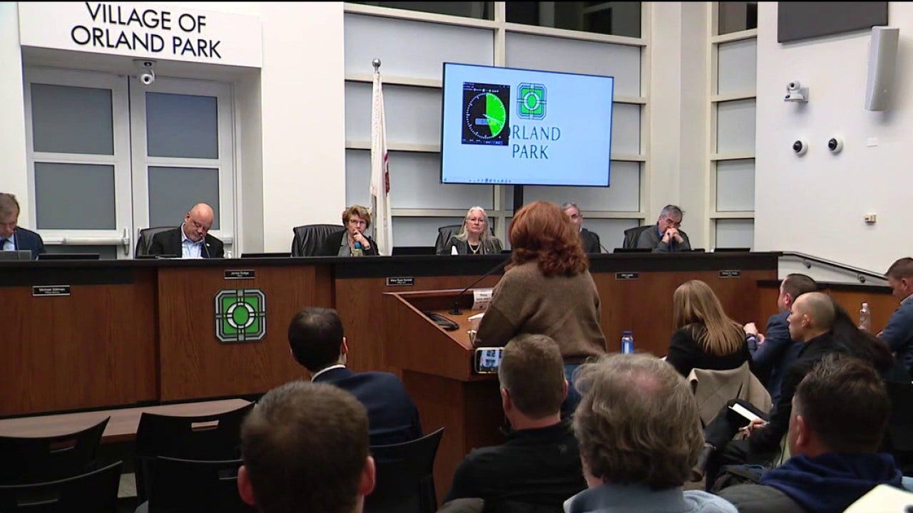 Orland Park board moves forward with proposed Amazon grocery store