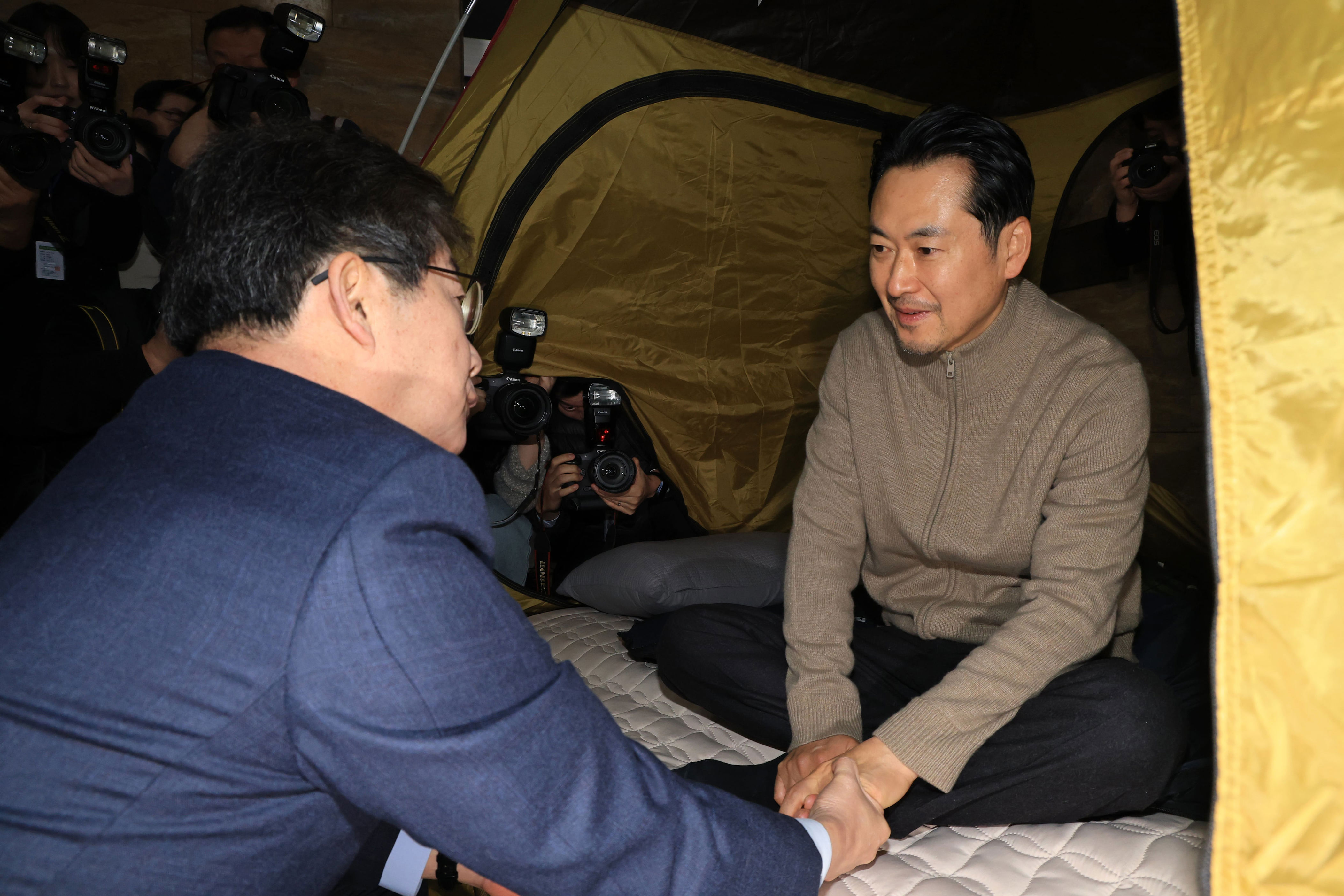 Former Rep. Yoo Seung-min urges conservatism rebuilding through unity