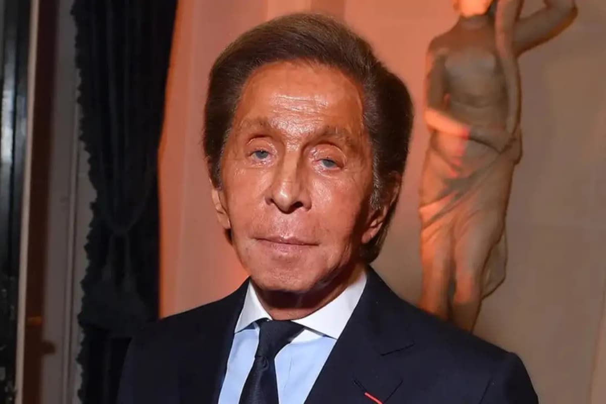 Valentino Garavani, icon of Italian fashion and timeless elegance ...