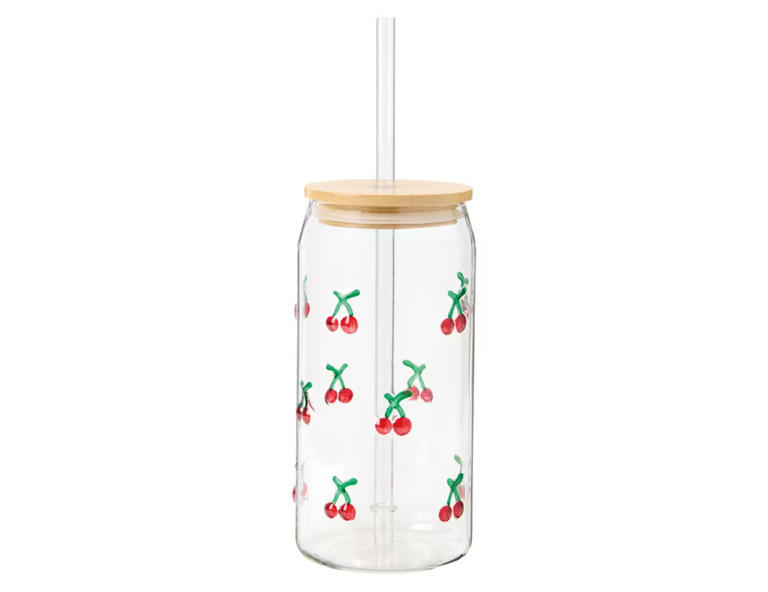 Aldi's $4 glassware lets you take your favorite seasonal sips on the go