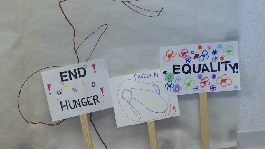 Topeka non-profit hosts birthday celebration for MLK Day