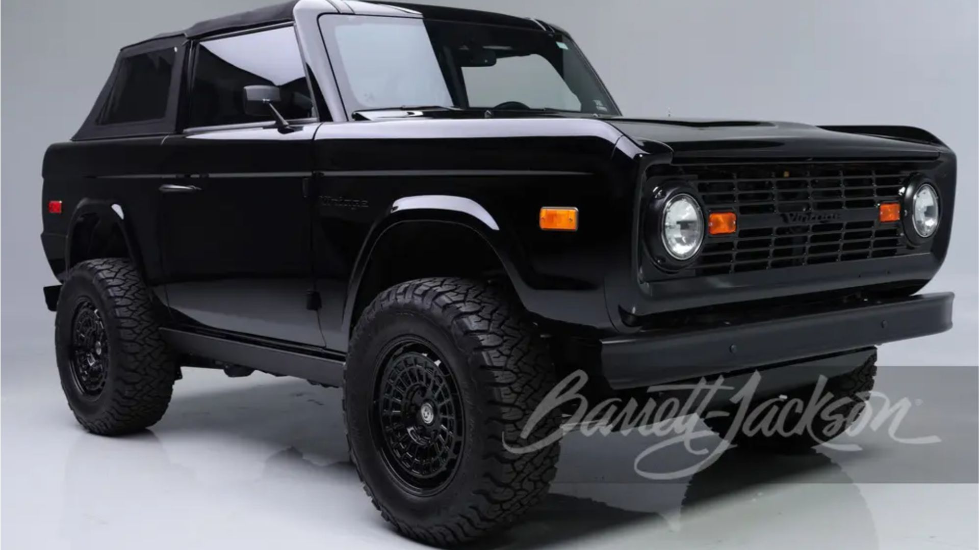Kevin Hart’s one-off 2024 Ford Bronco showcases custom performance and ...