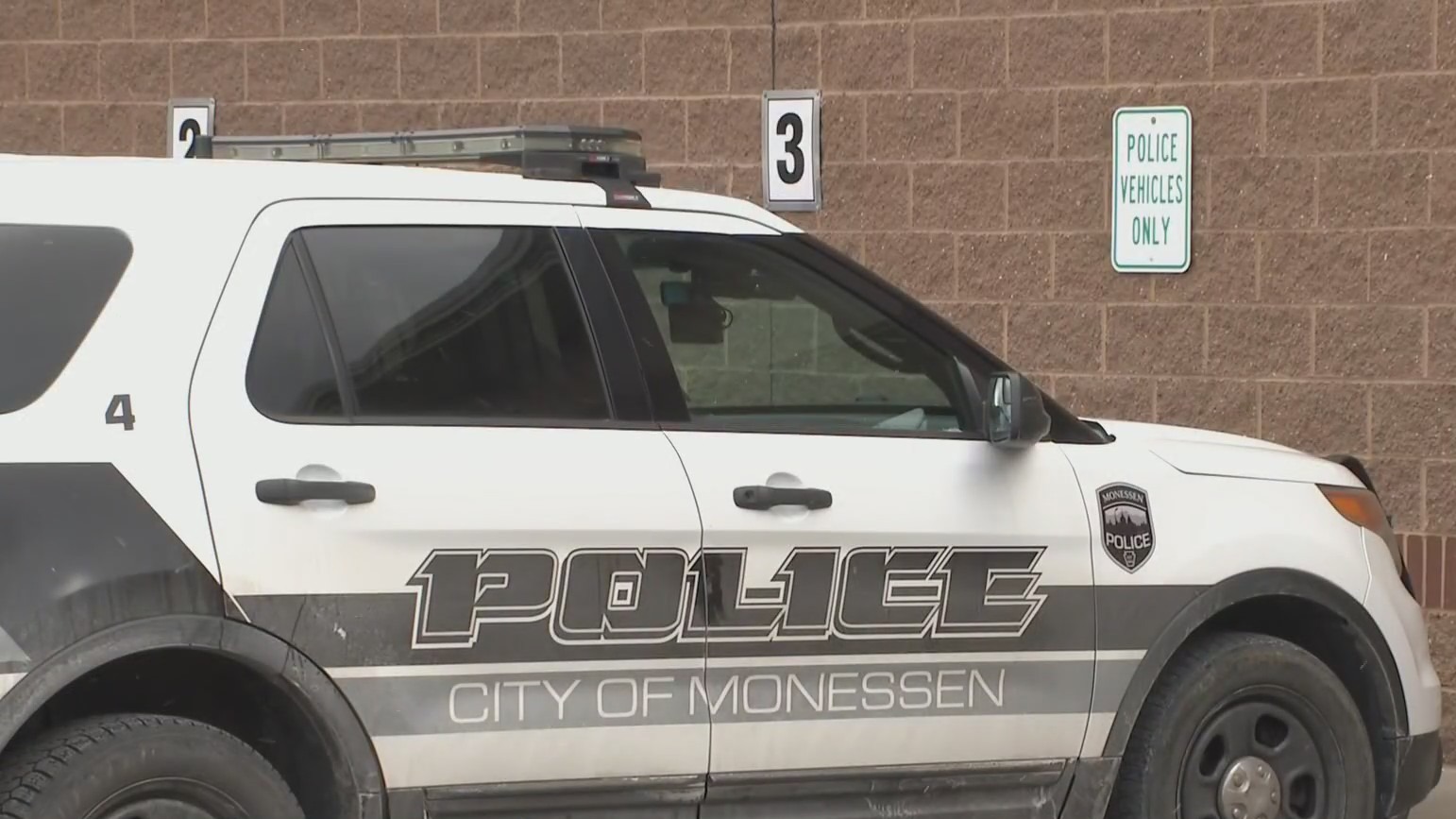 Police pursuit ends in Monessen with suspects, police officers going ...