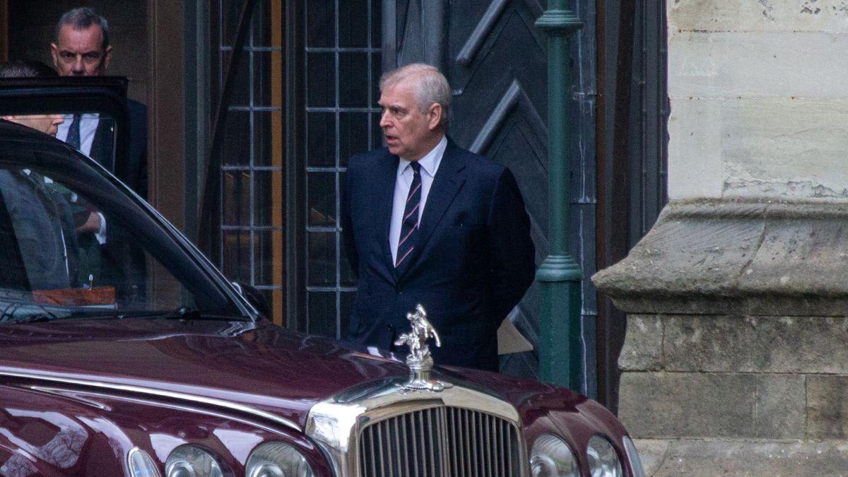 Ex-Prince Andrew allowed Royal Lodge to 'deteriorate' after 'neglecting ...