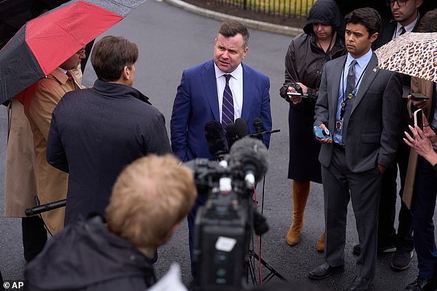 The MAGA 'agent of chaos' insiders say is Trump's secret attack dog in ...