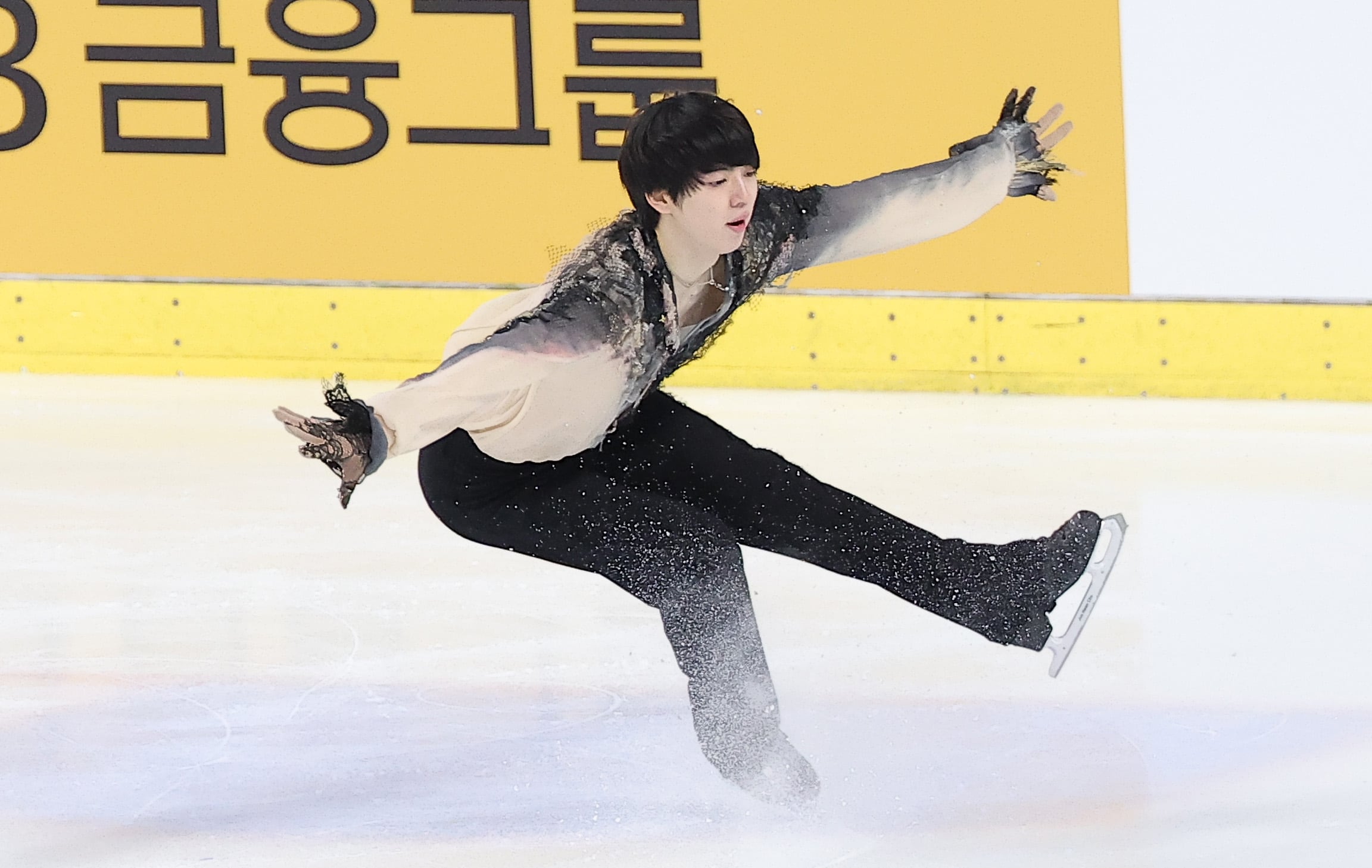 South Korean banks craft Olympic stories in winter sports marketing