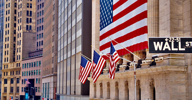 No fear of 'cockroaches'? Private credit funds raise billions as ...