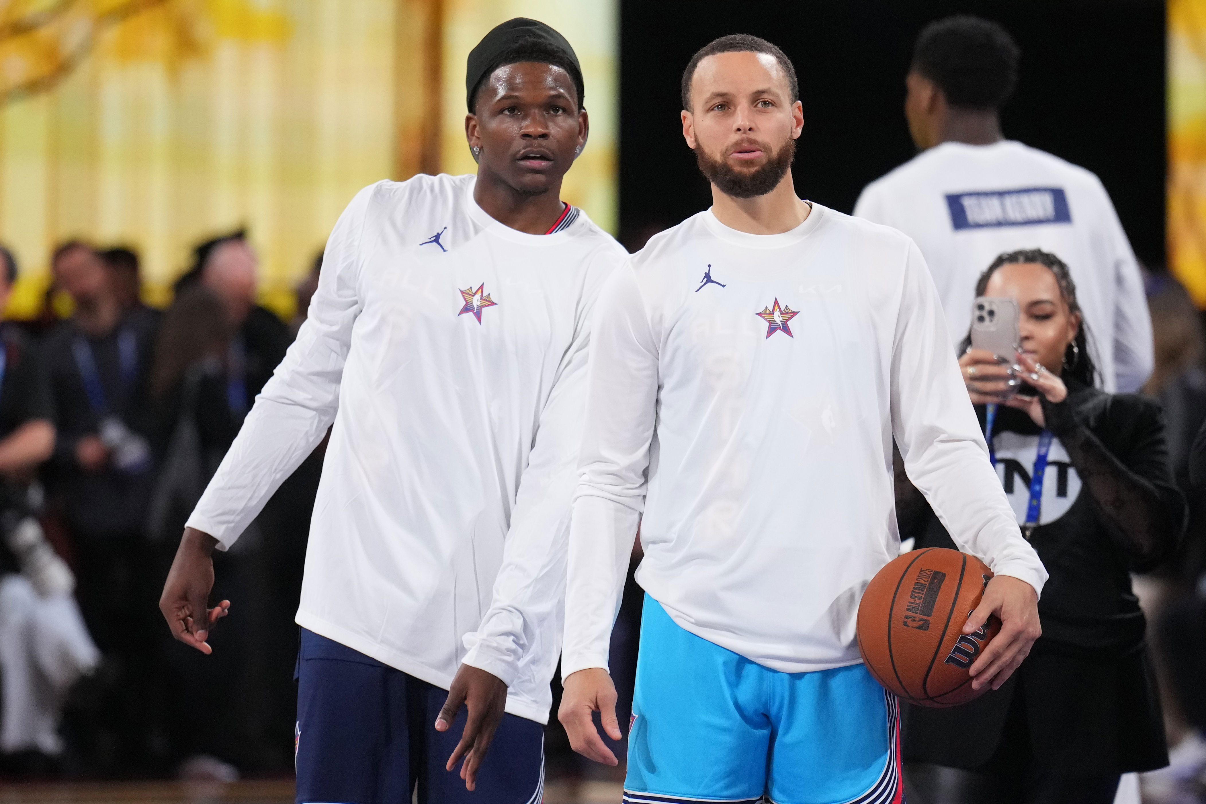 Steph Curry voted as All-Star starter over Anthony Edwards